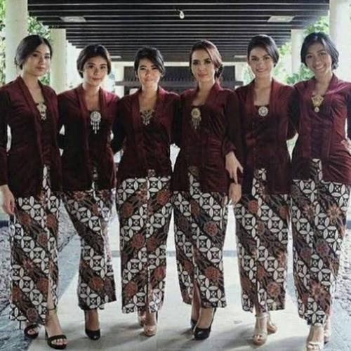 Jual Kebaya Bludru/Beludru-Kutu Baru-Cantik dan Elegant - Hitam, S ...