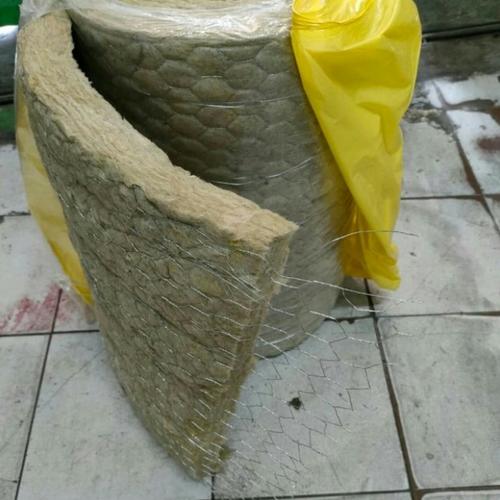 Jual Rockwool blanket with wire mesh density 100kg - 100mm x 60cm x 3m ...