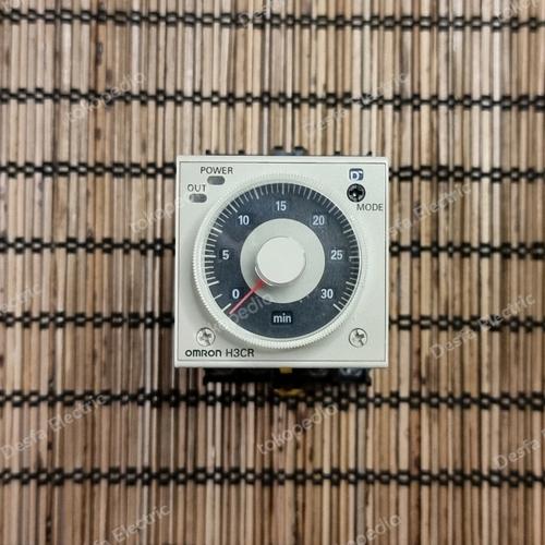 Jual Timer Omron H3CR-A Kaki 11 Include Socket Original Omron 100-240 ...