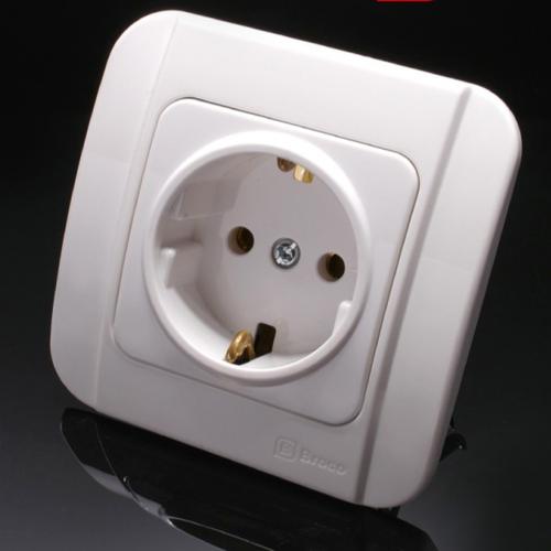 Jual BROCO Galleo G151 Snow White Stop Kontak Arde Socket Putih listrik ...