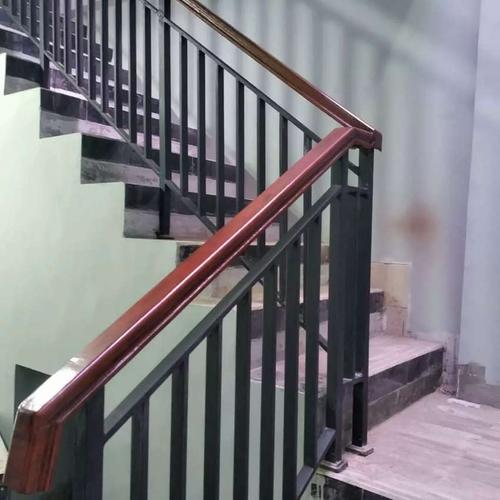 Jual ralling tangga minimalis pegangan kayu besi hollow galvanis - Kota ...