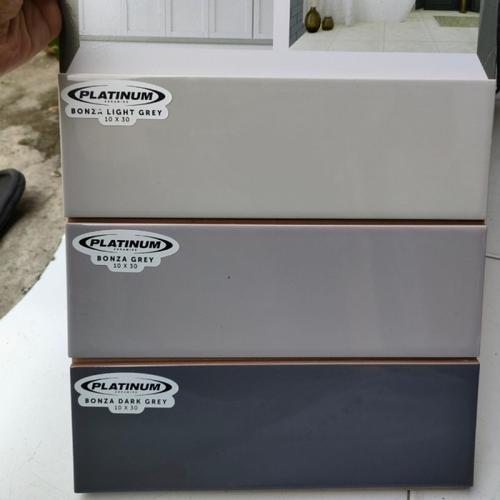 Jual Keramik Dinding Subway Platinum Bonza Dark Grey 10x30cm - Kota ...