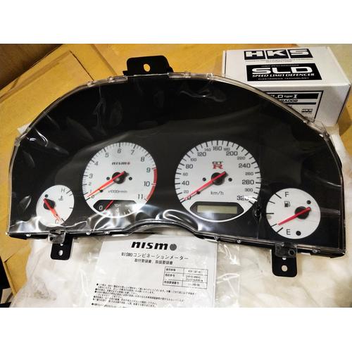 Jual Nismo meter 1st gen Skyline GTR BNR34 R34 white face - Kab. Deli ...
