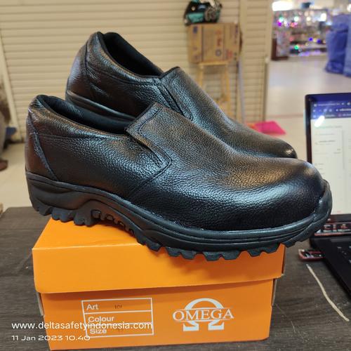 Jual Safety Shoes Slip-on / Sepatu Safety Merk Omega Type 101 - Jakarta ...