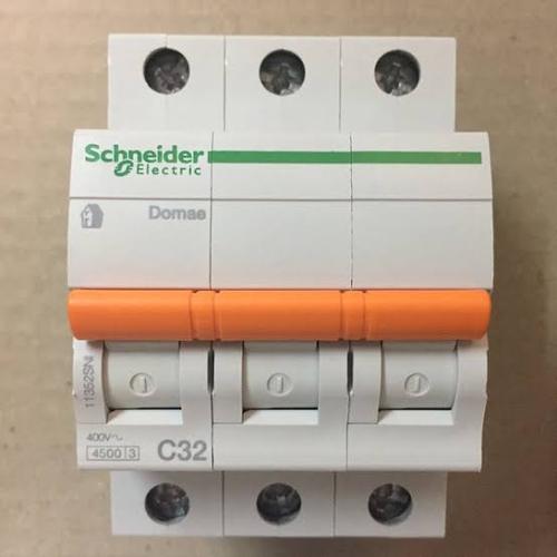 Jual MCB Schneider Domae 3P 32A / 3 PHASE 32 AMPERE Type Lama - Jakarta Pusat - Solusi Bersama ...