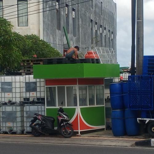 Jual kempu tandon ibc tank 1000 liter - Kota Denpasar - PUTRA SAMUDRA ...