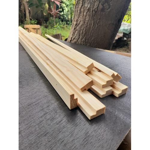 Jual bahan kayu frame pigura poster bingkai - Kab. Sleman - DNA ...