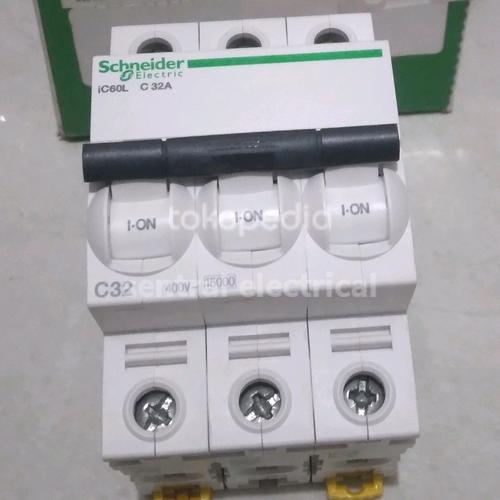 Jual MCB SCHNEIDER IC60L 3P 32A 15000KA /15KA SNI ORIGINAL - Jakarta ...