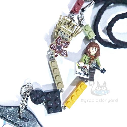 Jual LANYARD LEGO DOBLE FIGURE - NAMETAG - TALI ID CARD - HALFBRICKS ...