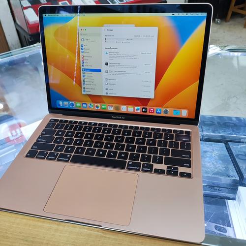 Jual Macbook Air 13 inch 2020 Retina Core intel i5 8/512GB Second iBox ...