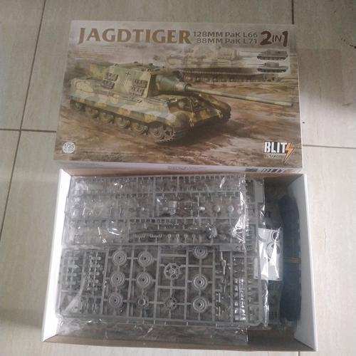 Jual jagdtiger 128mm pak L66 88m pak L71 2 in 1 1/35 model kit takom ...