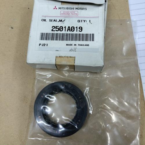 Jual OIL SEAL INPUT SHAFT BH2844F 2501A019 ORIGINAL - Jakarta Barat ...