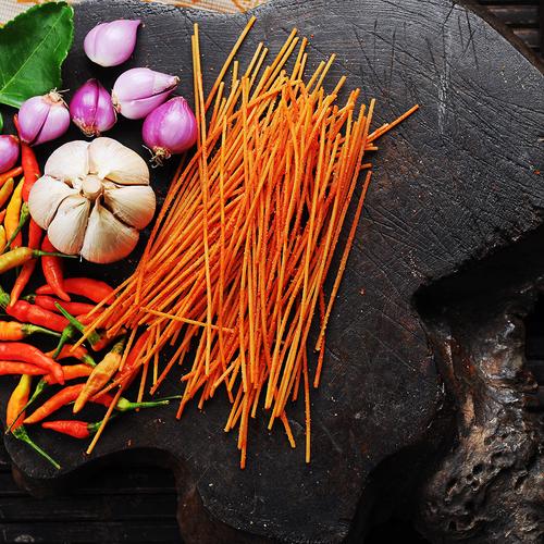 Jual Mie Lidi 1Kg Pedas Hot Morang Moreng / Cemilan Lidi Lidian Aneka ...