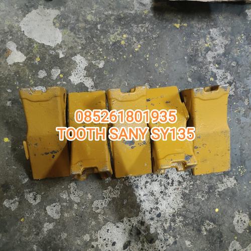 Jual Kuku bucket sany sy135 kuku sany 135 tooth sy135 sany - Jakarta ...
