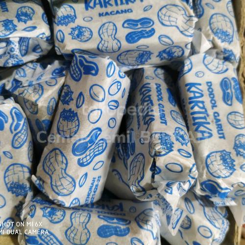 Jual DODOL GARUT VARIAN RASA - 1000 gram - Jakarta Pusat - Cemal-Cemil ...