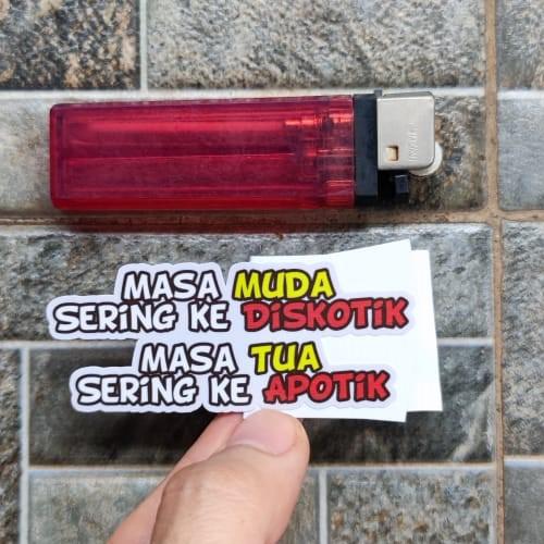 Promo Stiker Kata Masa Muda Sering Apotek Humor Lucu Viral Plesetan ...