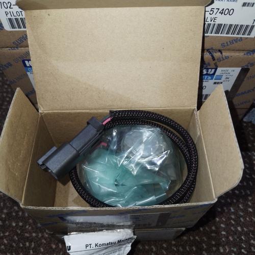 Jual KOMATSU Gen Pilot Valve 702-21-62200 - Kota Samarinda - Andjani ...