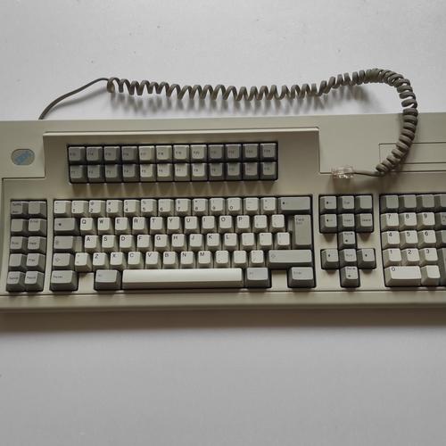 Jual IBM keyboard Model M122 jadul vintage - Kab. Tangerang ...