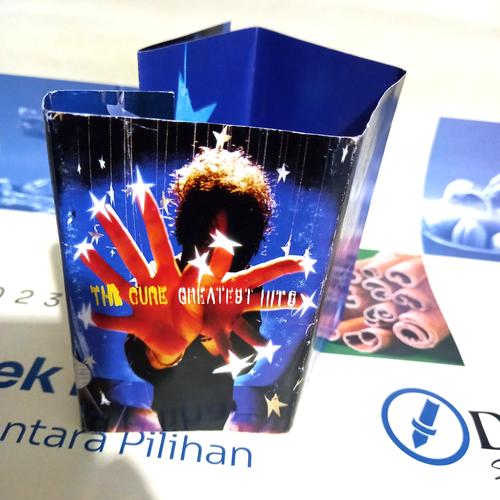 Jual Cover kaset The cure ( Hanya cover Tanpa isi ) - Kota Depok ...