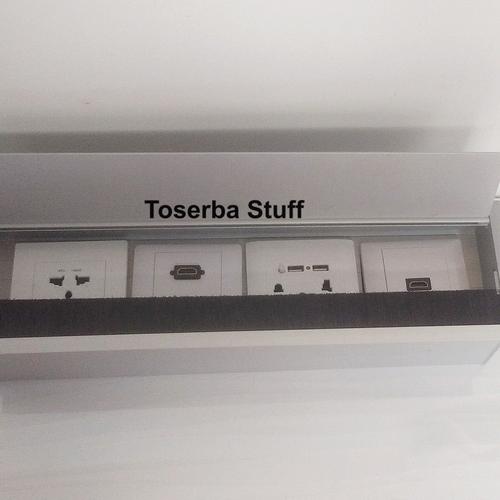 Jual GROMMET BOX STOP KONTAK MEJA MEETING PRAKTIS CUSTOM EMPAT GANG ...