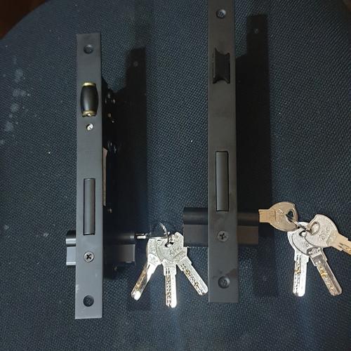 Jual Body kunci hitam pelor lidah pintu kayu 40mm standar komplit ...