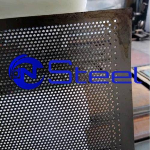 Jual Plat Lubang Besi 4.0mm x 1.2M x 2.4M | Perforated Sheet 4,0mm ...
