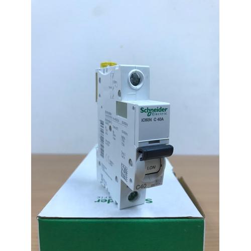 Jual MCB AC/DC Schneider Electric iC60N 1P 6KA Kurva C ukuran 1A hingga 63A - 40A - A9F74140 ...