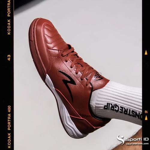 Jual Sepatu Futsal Specs Metasala Sansiro IN - Burn Henna 402068 ...