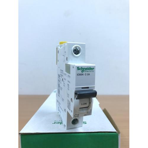 Jual MCB AC/DC Schneider Electric iC60N 1P 6KA Kurva C ukuran 1A hingga 63A - 2A - A9F74102 ...
