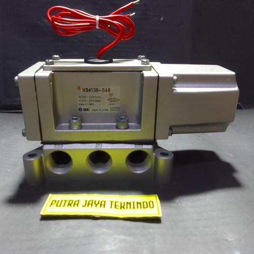 Jual selenoid Valve SMC VS4130-044 drat 1/2 220/230 - Jakarta Barat ...
