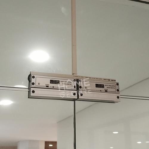 Jual Electric Drop Bolt / Dropbolt Pintu Kaca Frameless Glass Door Lock ...