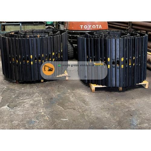 Jual TRACK LINK + SHOE PC200 ASSY PLUS TRACK SHOE BAUT SHOE SET HGC ...