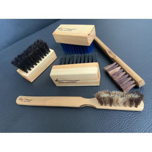 Jual Sikat Multifungsi Sepatu Bulu Kuda Nilon Premium Gagang Pinus ...