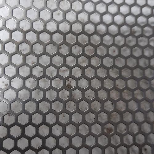 Jual plat besi/ram speaker hexagonal 60 x 130cm - Kota Bandung - Arkara ...