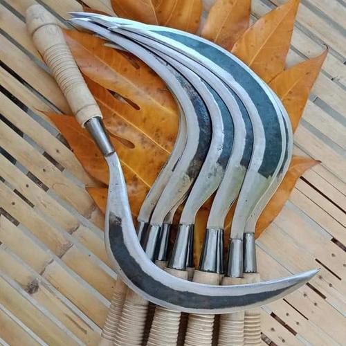 Jual arit rumput baja asli tajam madura - Kab. Pati - Arit Pertanian ...