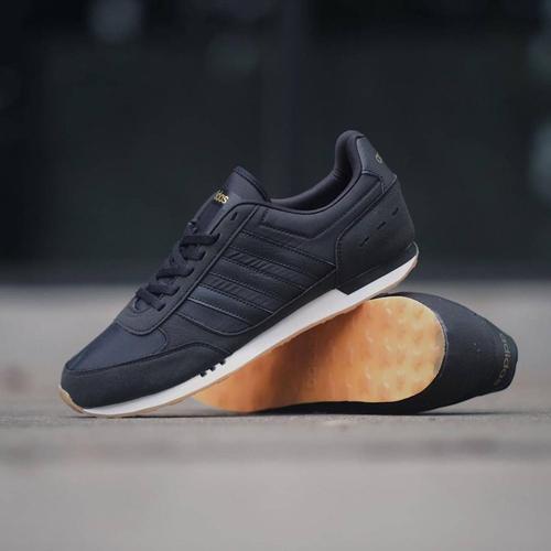Jual SEPATU SNEAKERS PRIA ADIDAS NEO CITY RACER BLACK GUM - Hitam, 39 ...