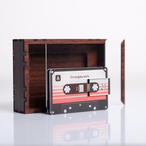 Jual FLASHDISK CUSTOM BENTUK KASET NOSTALGIA BOX AKRILIK KAYU 64GB 3.0 ...
