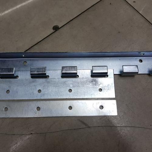 Jual bracket pvc curtain, gantungan, hanger curtain plastik - Jakarta ...
