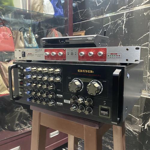 Jual Amplifier Karaoke BMB DA 3000 Pro Lengkap Bonus Equalizer Mic ...