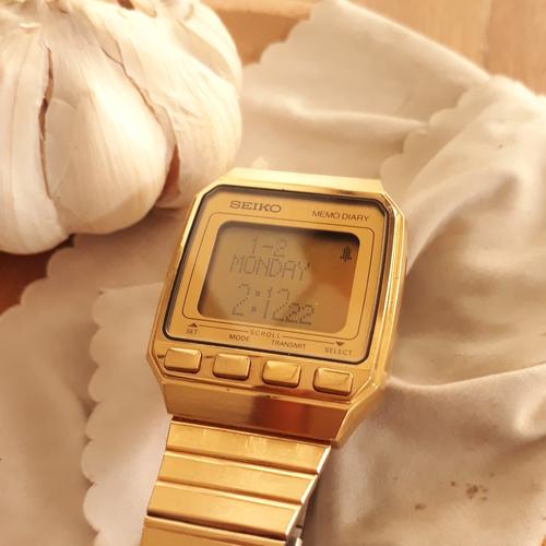 Jual HOTSALE !! JAM TANGAN SEIKO DIARY DIGITAL VINTAGE 80S LIKE NEW ...