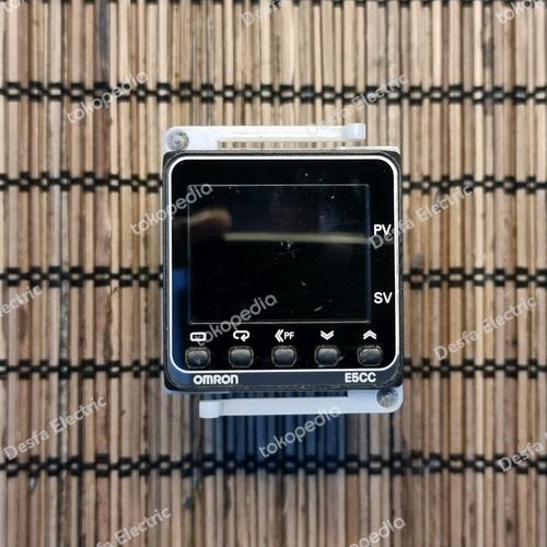 Jual Digital Controller Omron E5CC-RX2ASM-800 100 - 240 Vac Original Japan - Jakarta Pusat ...