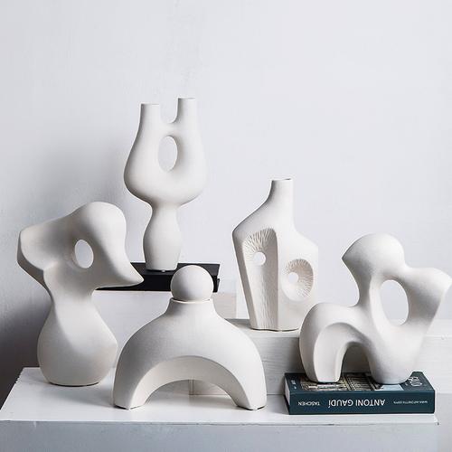 Jual Sculpture Vas Designer Item / Vas Bunga Keramik / Home Decor ...