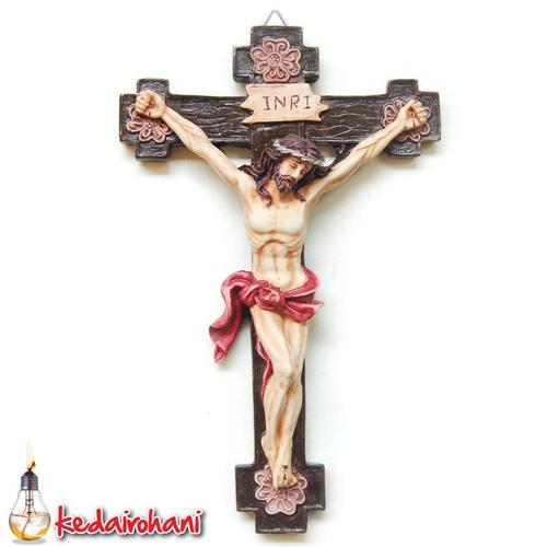 Jual Patung Salib Dinding Gantung Motif Kulit Kayu Corpus Yesus Inri ...