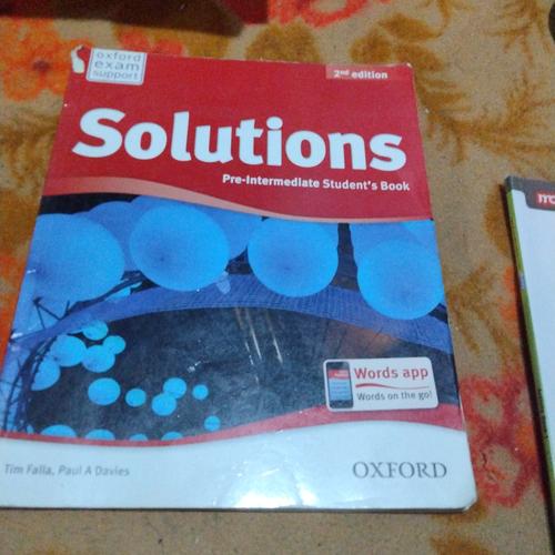 Jual Oxford solutions pre intermediate student book 2nd edition - Jakarta Timur - siahaan books ...