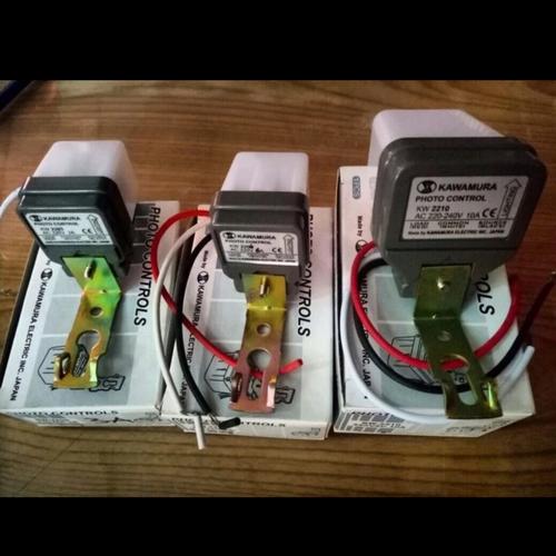 Jual Photocell Sensor Cahaya Photo Control Kawamura 3A 6A 10A - 3A ...