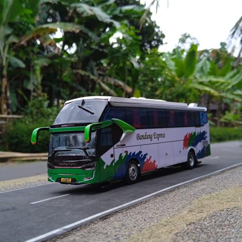 Jual Miniatur bus Bandung Express body sr2HDprime - Kab. Purbalingga ...