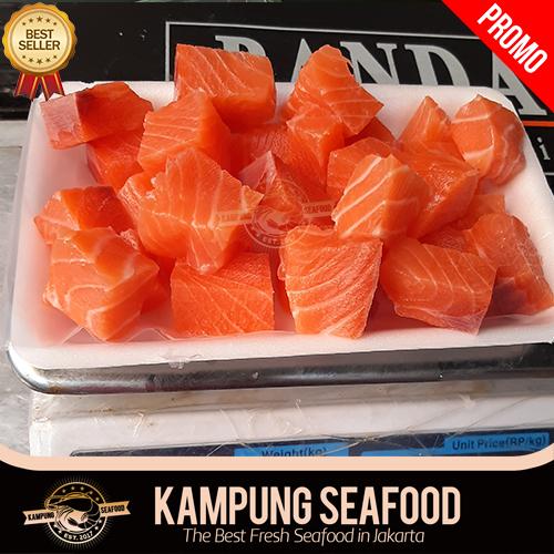 Jual Ikan Salmon Cube Sashimi 250gr - Salmon Poke Sashimi FRESH ...
