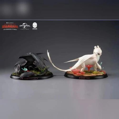 Jual Gamma studio - Light Fury & Toothless How to Train Your Dragon ...