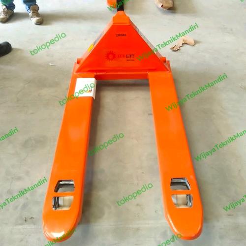 Jual SUN-LIFT Manual Hand Pallet caps 2.5 Ton TAIWAN - Lebar Garpu ...