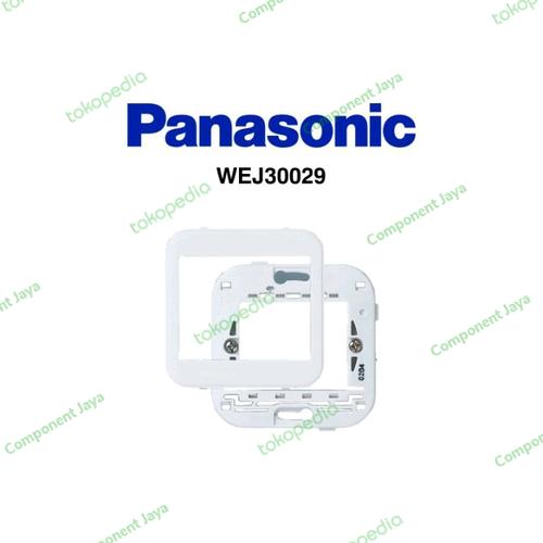 Jual Inside Cover Inner Cover Frame Pelindung Saklar Panasonic wej30029 ...